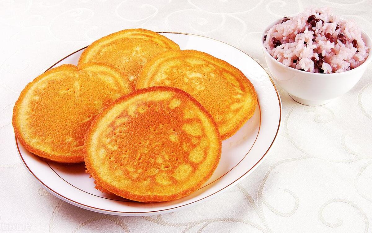 The master chef teaches you how to make whole grain pancakes, the ...
