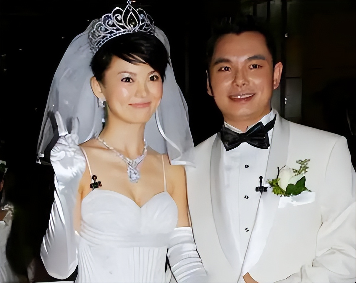 Divorced for 16 years, Li Xiang became a single daughter slave, but Li ...