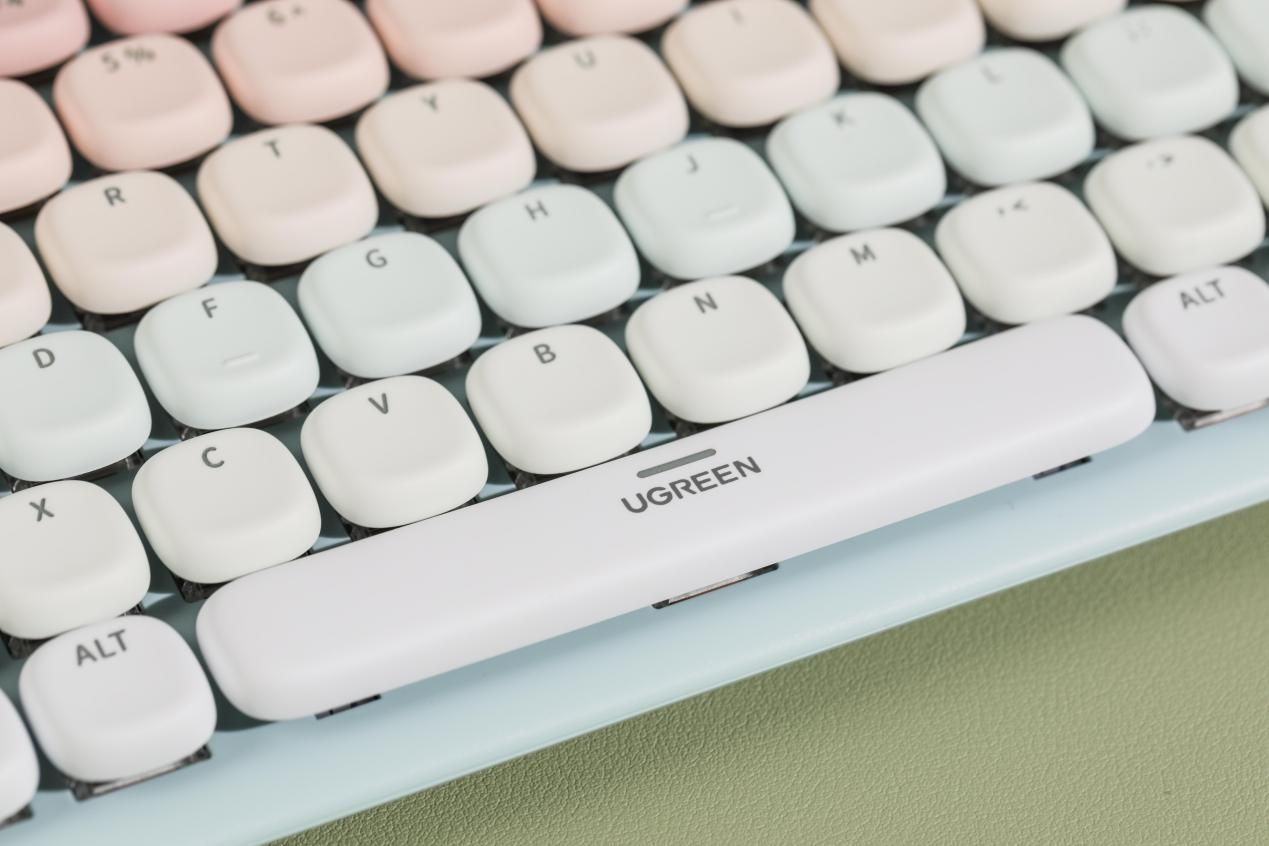 What is the most friendly keyboard for sluggers?The dwarf axis applies ...