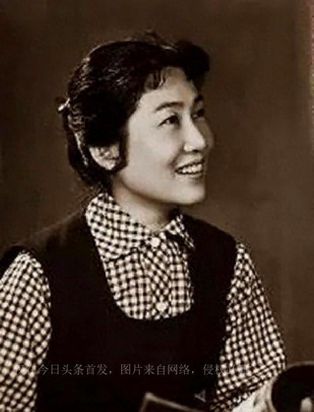 Review: Zhang Ruifang separated from her first love at the age of 19 ...