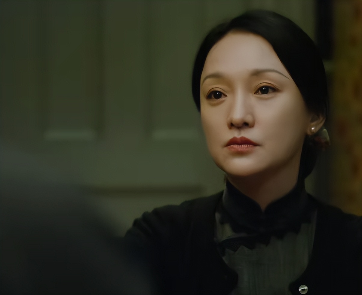 [Unnamed] How many young actresses did Zhou Xun slap in the face?Let me show you what a woman is ...