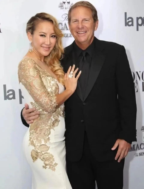 The star who "does things" on Valentine's Day: Coco Lee is suspected of ...