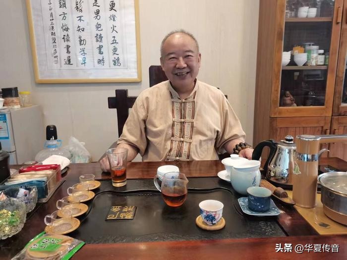 "Character Dictionary"Professor Zhu Rongzhi - iNEWS