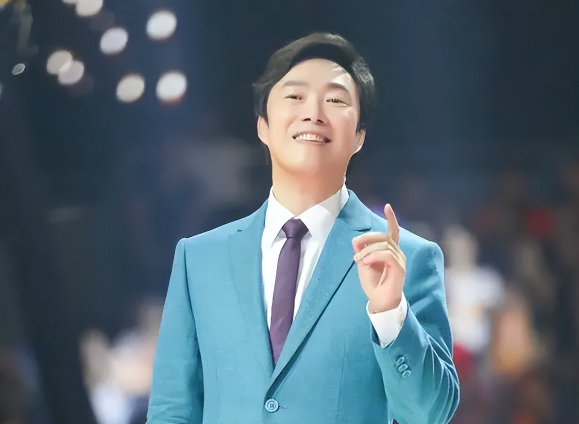 Fei Yuqing's condition worsened and he fell into a coma, his hair was ...