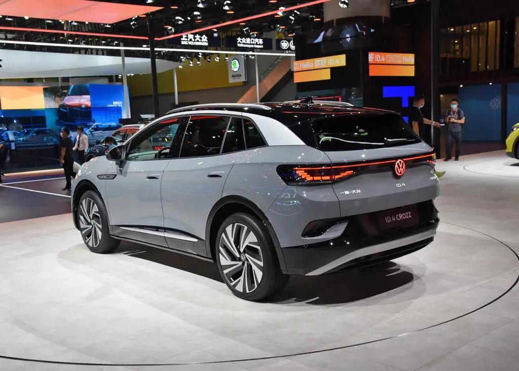 Undertook the important function of outputting "light language" - iNEWS