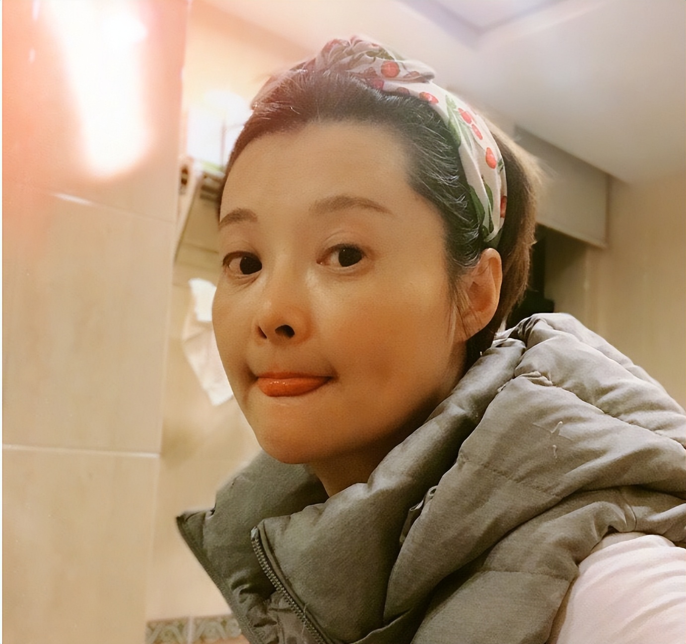 50-year-old Yuan Li appeared in a poverty-stricken area after retiring ...