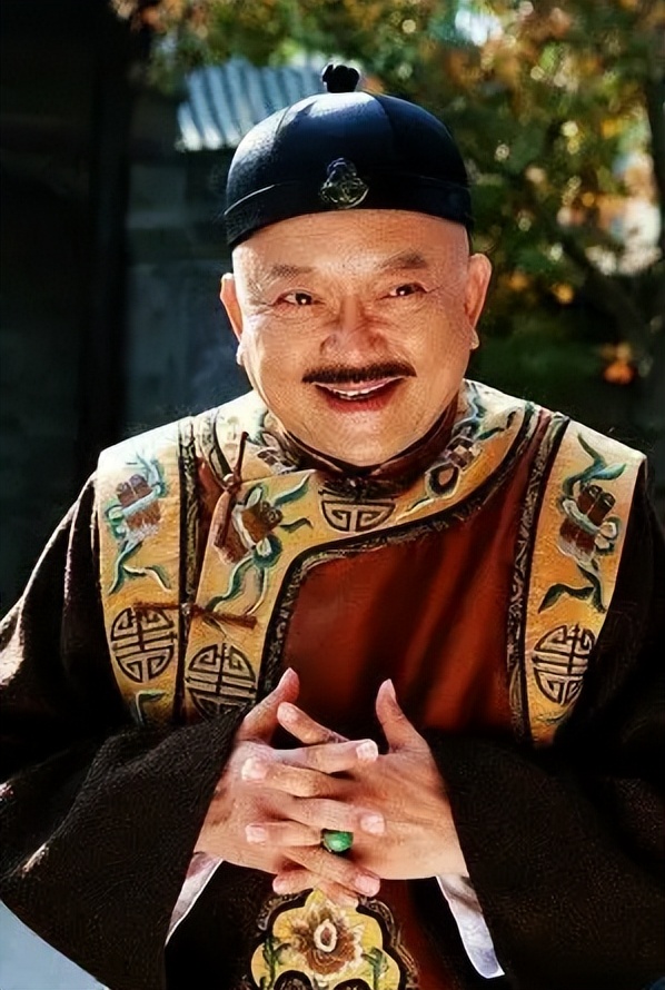 "He Shen": 74-year-old busy earning money until 4 in the morning, my ...