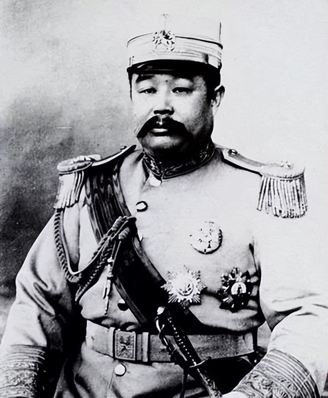 Li Yuanhong became a deserter in the Sino-Japanese War of 1899-1895 ...