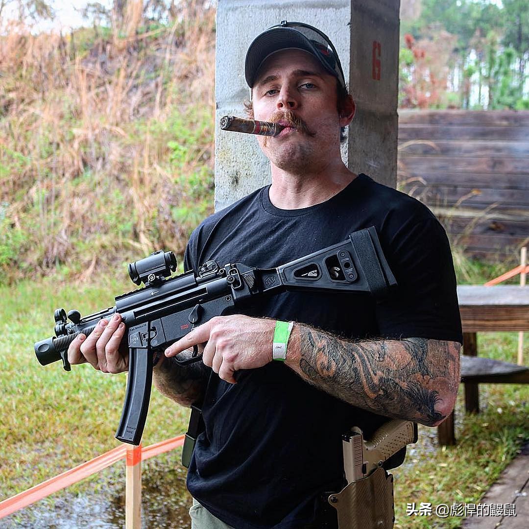 B31, this is the most familiar and favorite gun of the tactical elite - iNEWS