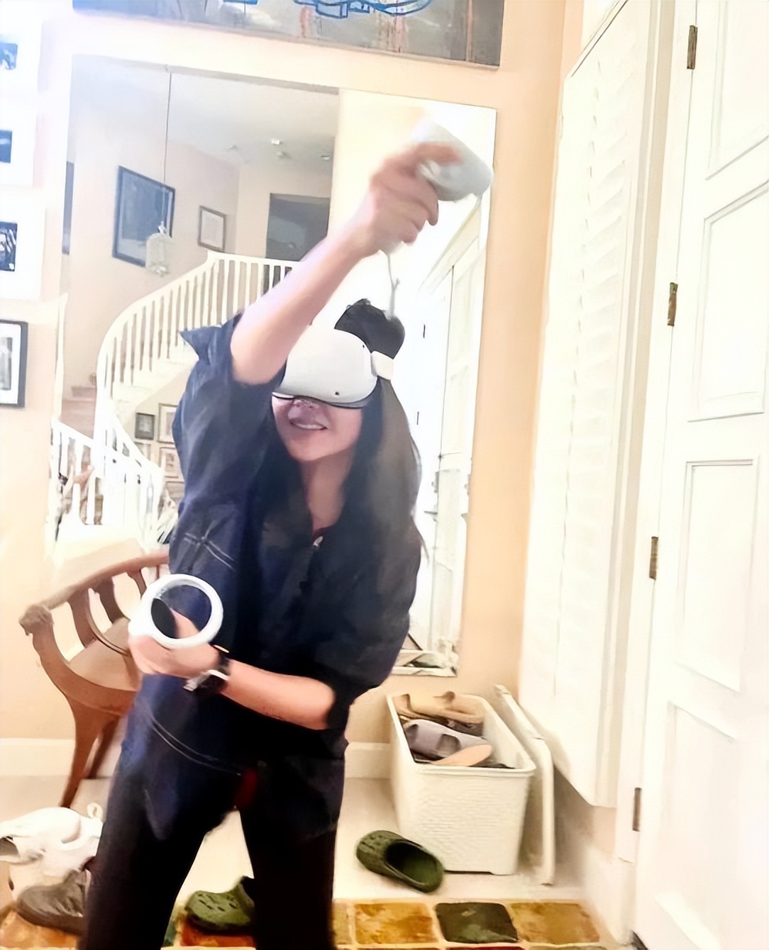 Xu Jinglei announced two major events in a row, settled abroad for 7 ...