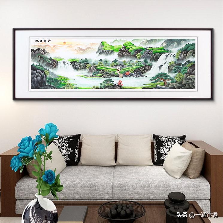 The living room decoration paintings are exquisite, don't hang them ...