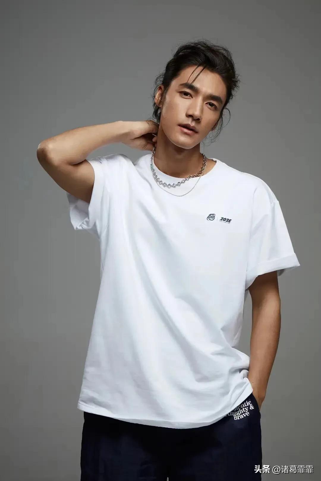 Young actor Jisha: He became popular with Ren Jialun twice, and he ...