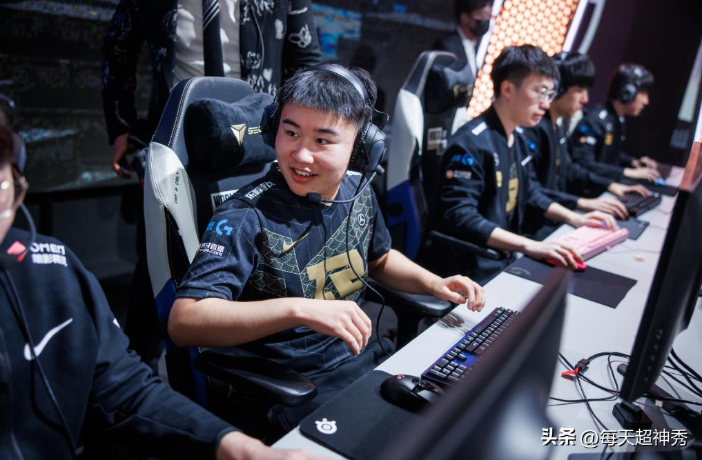 Against the LPL giants RNG!Two DFM heroes spoke out, and Brother Breath was targeted - iNEWS