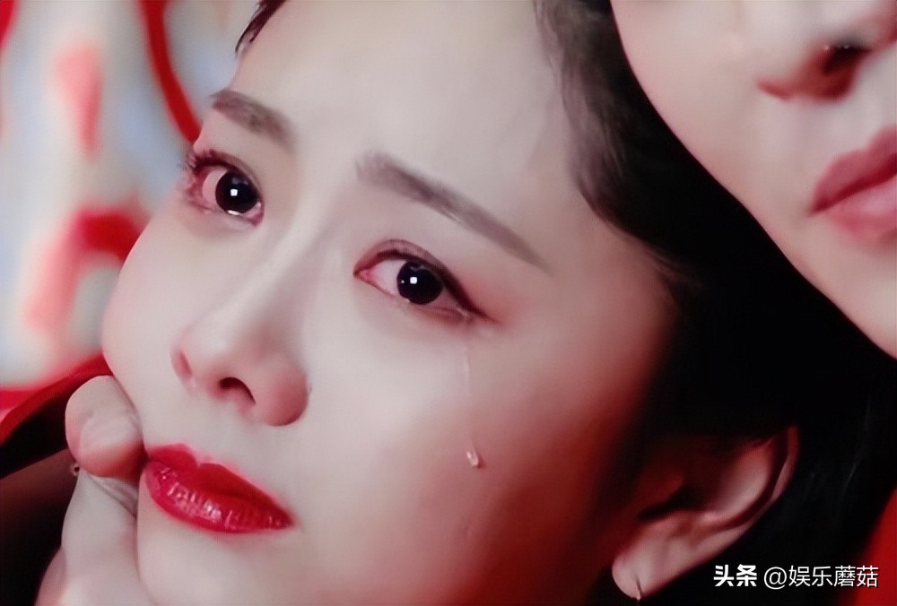 Isn't crying scenes necessary for actors? When Deng Jiajia cried and ...