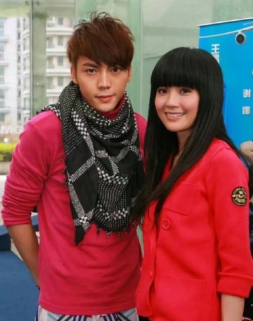 Chen Weiting broke up with his girlfriend He Sui, the love history is complicated, and he had a ...