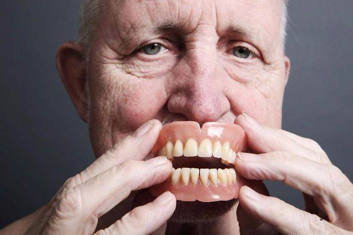 Improper cleaning of dentures can lead to serious diseases? - iNEWS