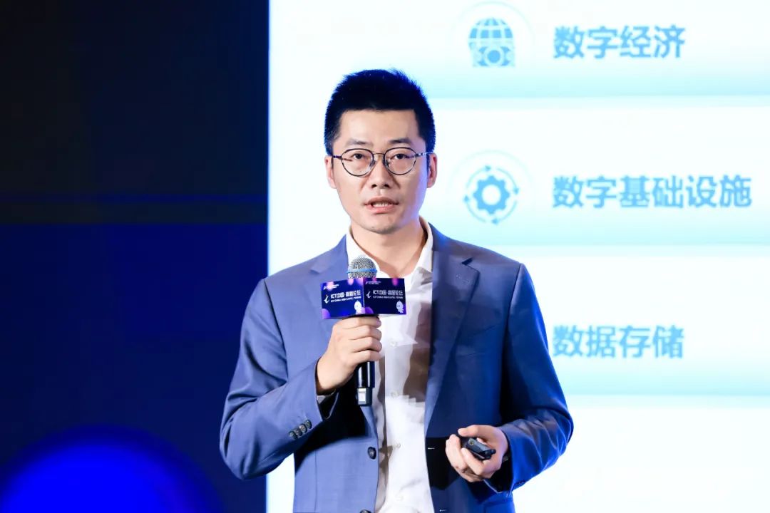 Embrace multi-cloud and build a reliable carrier data infrastructure ...