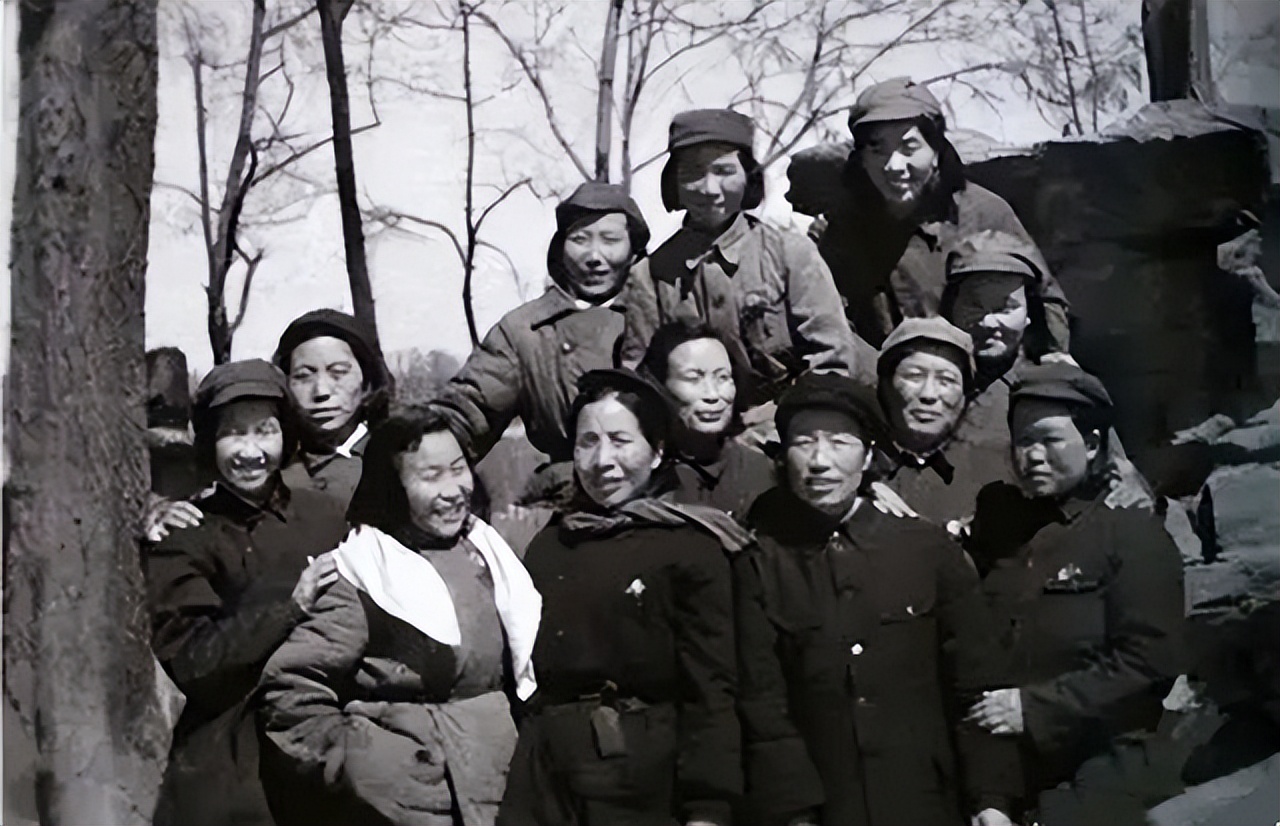 Who are the four beauties in Yan'an? The two became historical sinners ...