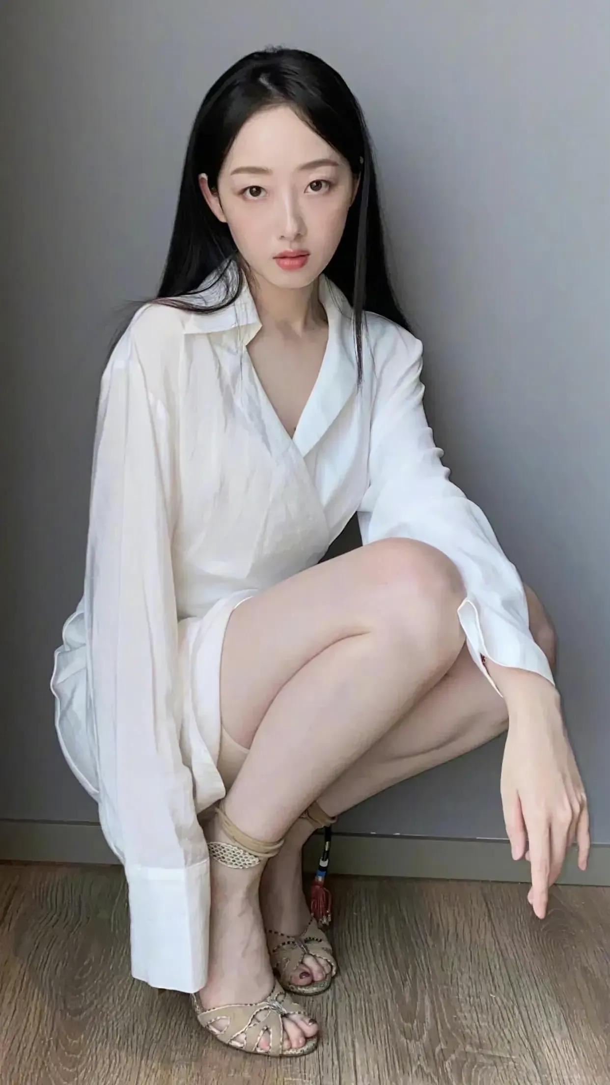 Star beauty: Jiang Mengjie - iNEWS