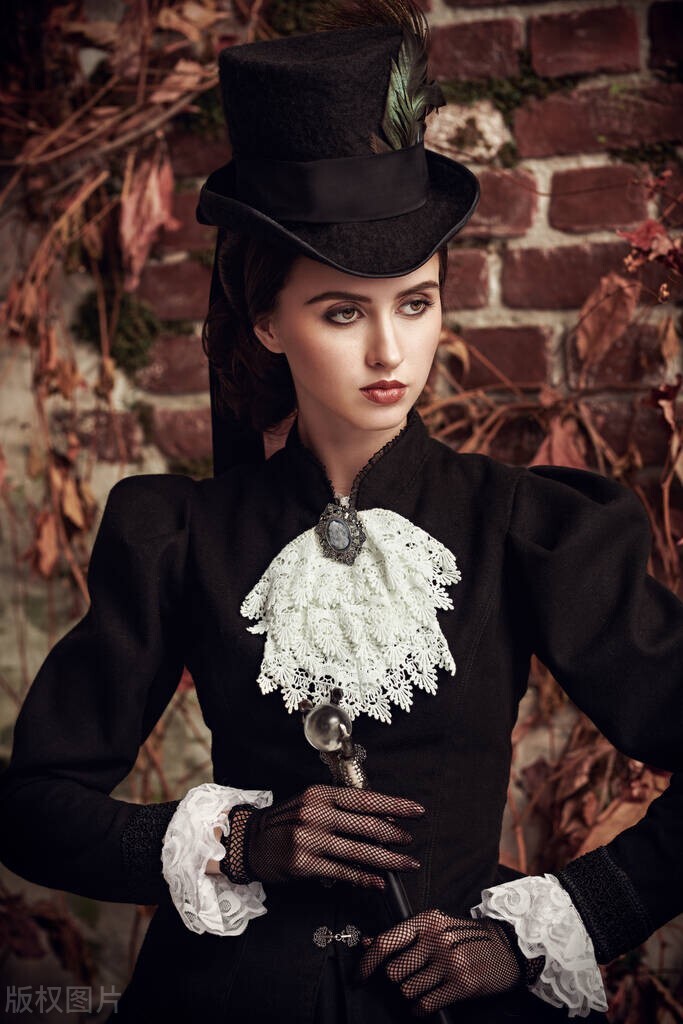 Explore Victorian clothing and accessories: make you stand out from the ...