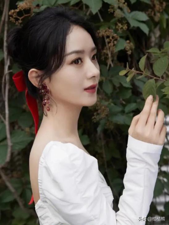Thunder! The heroine of "Flower Thousand Bone" failed! Zhao Liying's ...