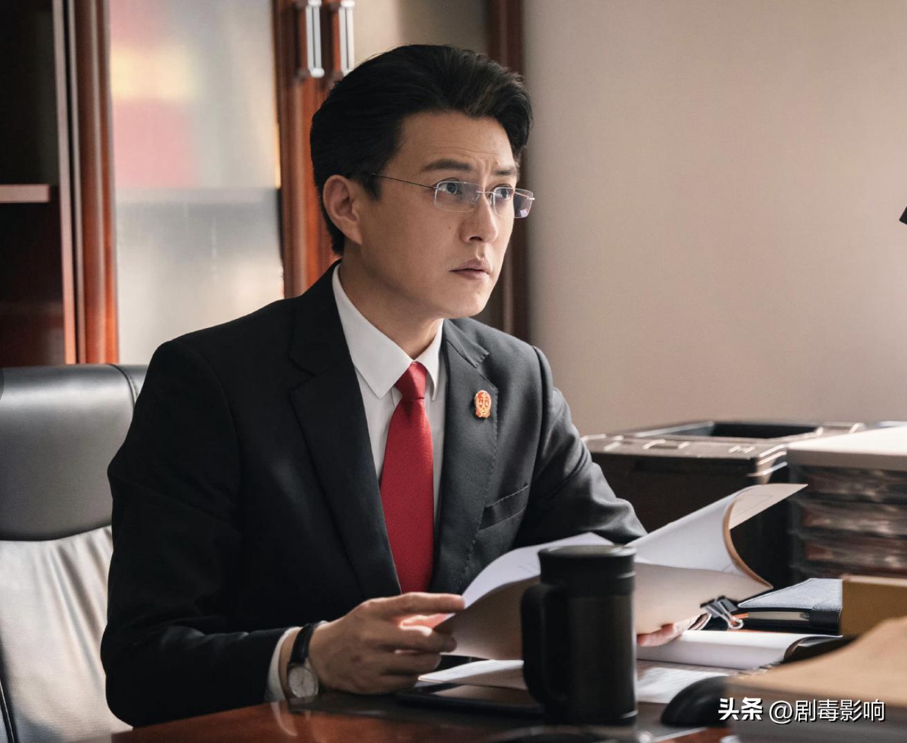 The 4 women in "The Bottom Line", Ye Xin is a "stunned young man", and ...