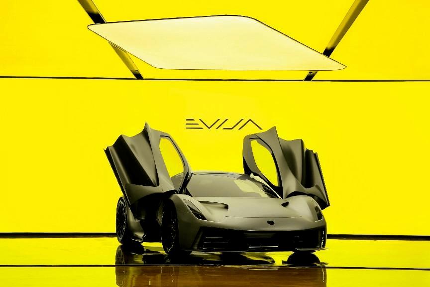 The 75-year-old legend of controlling the wind, Lotus pressed the ...