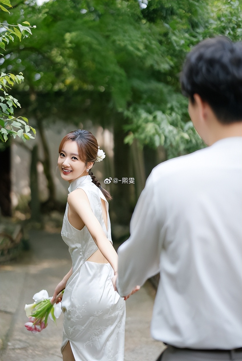 Yu Xiwen: Just 14 days after her debut in "Open the Door", she ...