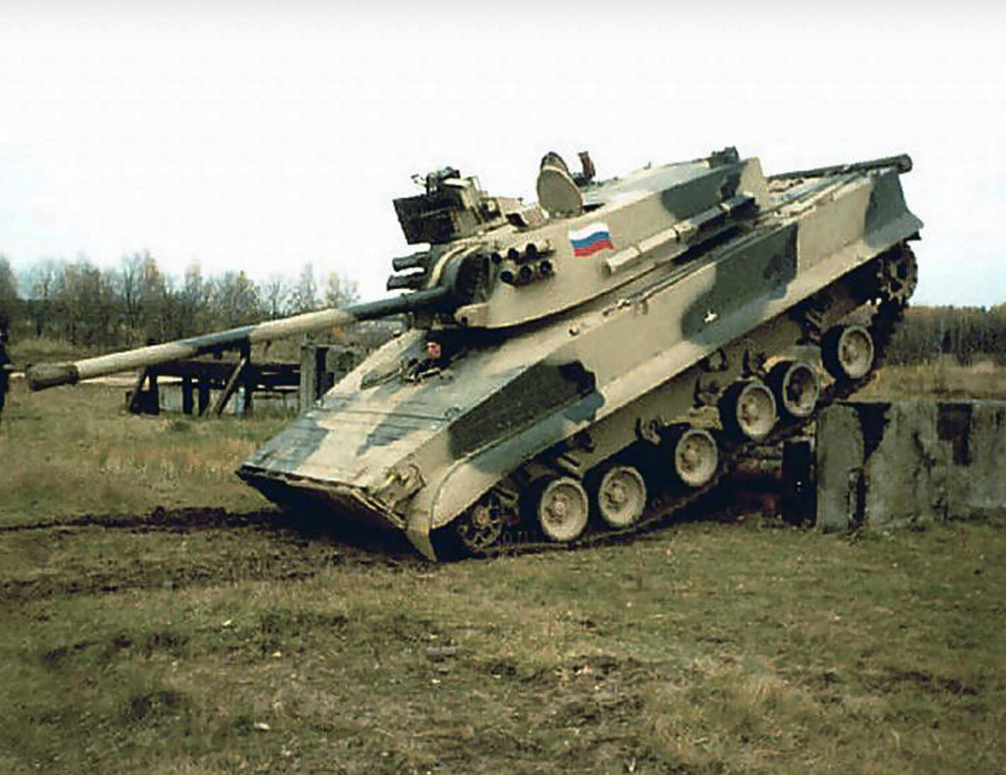 Russian hell messenger: 2S31 120mm mortar - iMedia