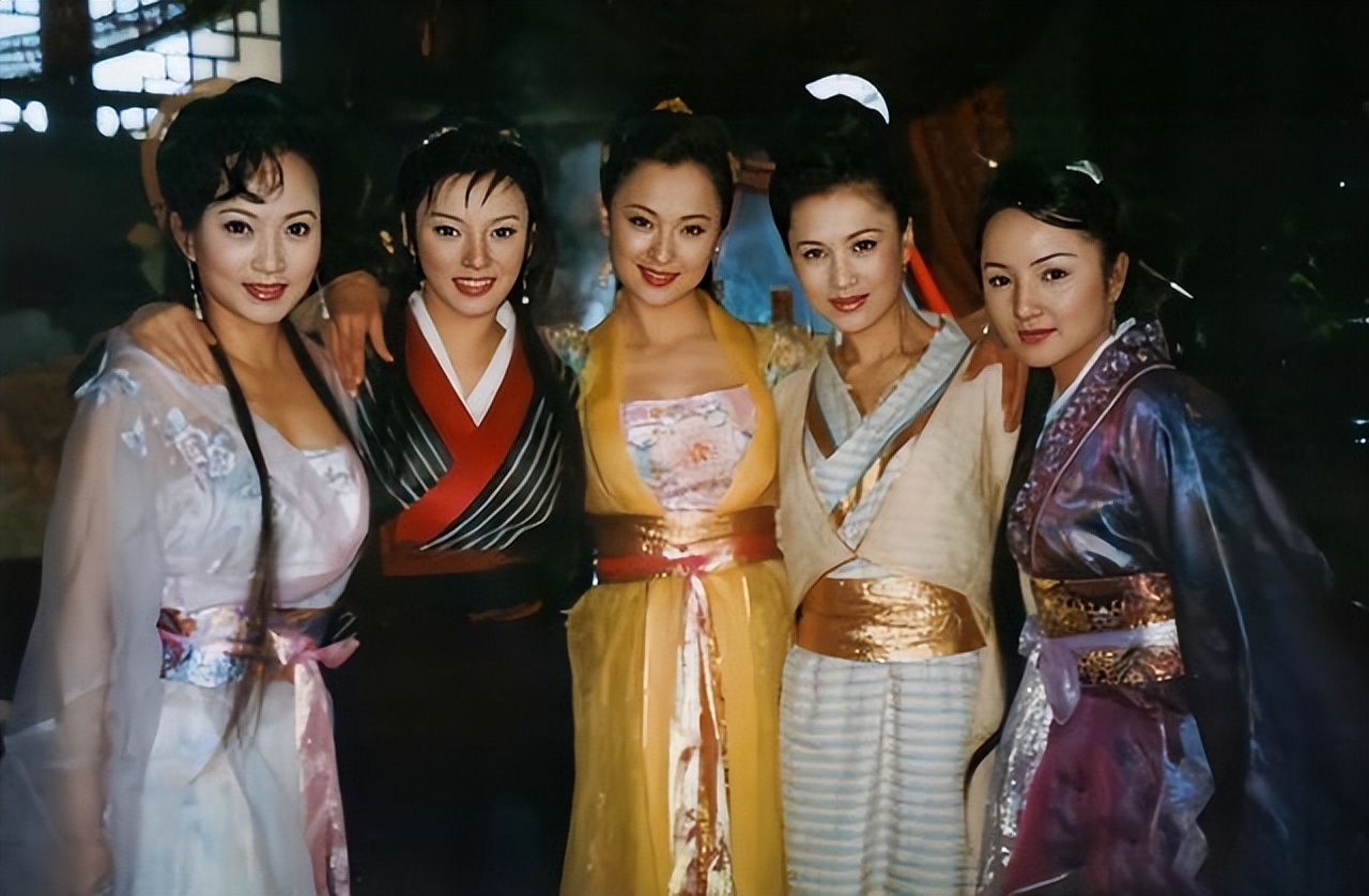 Ruan Xingzhu: the most underrated woman in "Dragon Ba Bu" - iNEWS