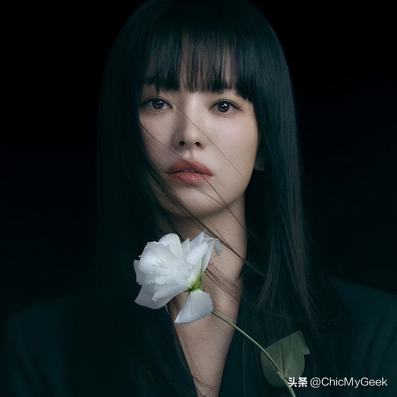 41-year-old Song Hye Kyo has beautiful white and tender legs!After the ...