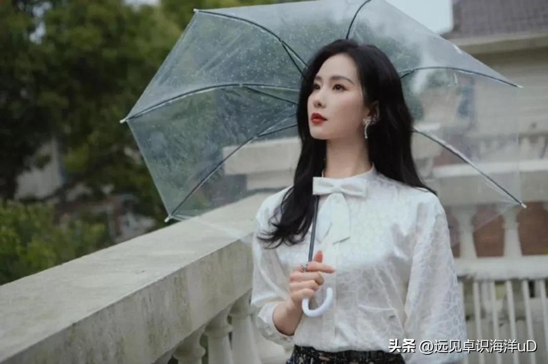"Fox Fairy Little Matchmaker" started filming Liu Shishi, Zhang Yunlong and Yang Mi's good looks ...