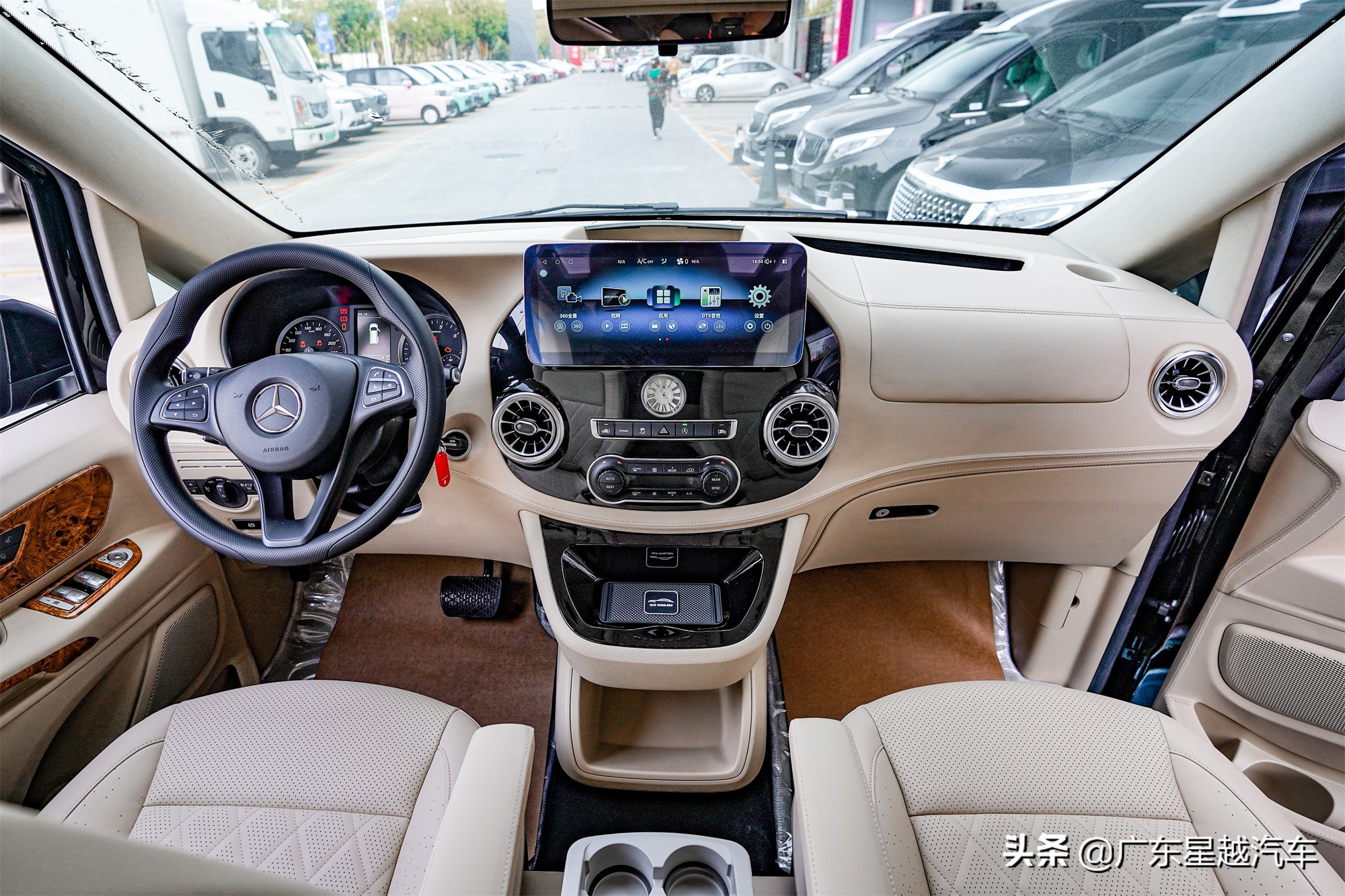 The 300,000 Vito's new modification has the momentum of first-class ...