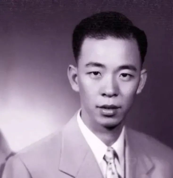 The 94-year-old Asian "billionaire gambling king" Lui Che-woo can earn ...