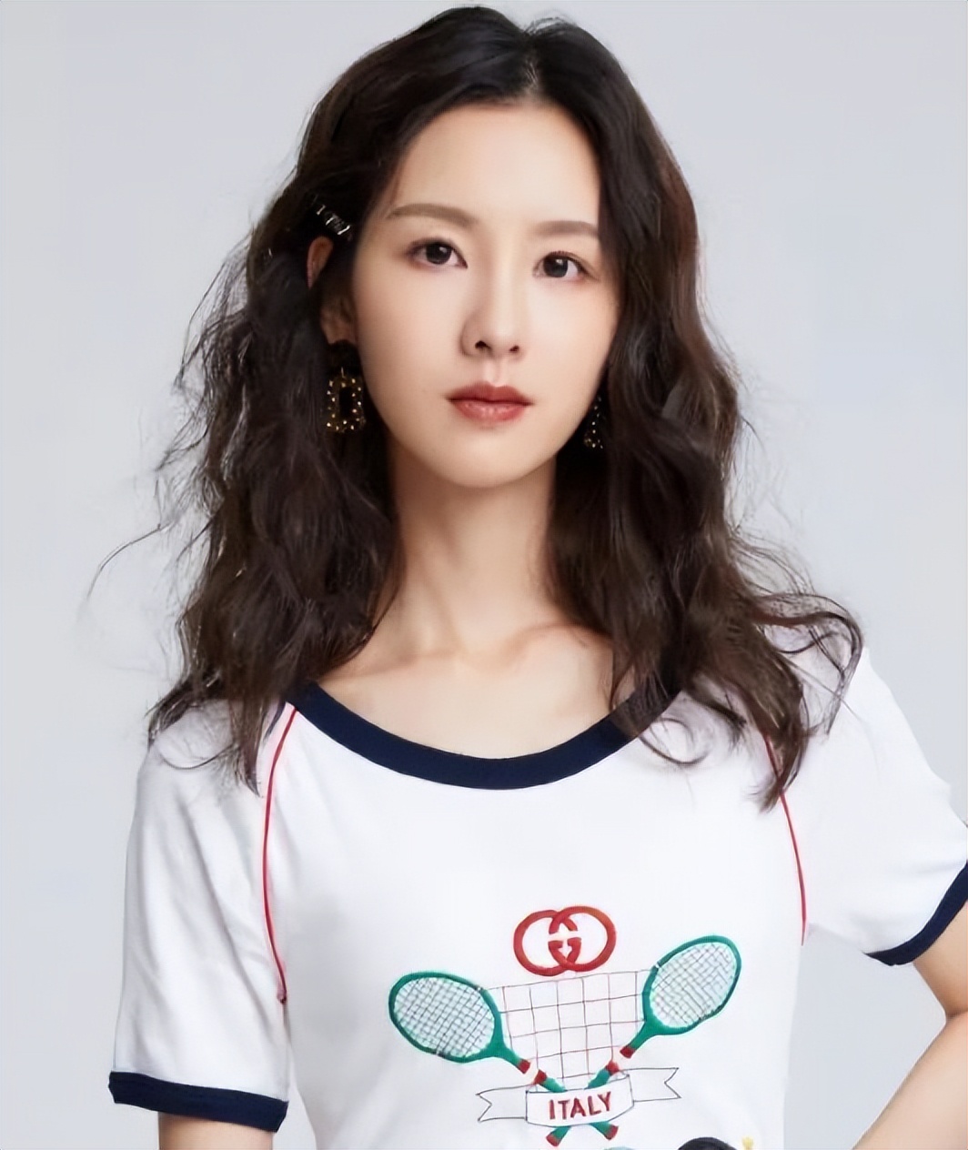 Pure, Elegant, Sexy and Charming——Chen Duling - iMedia