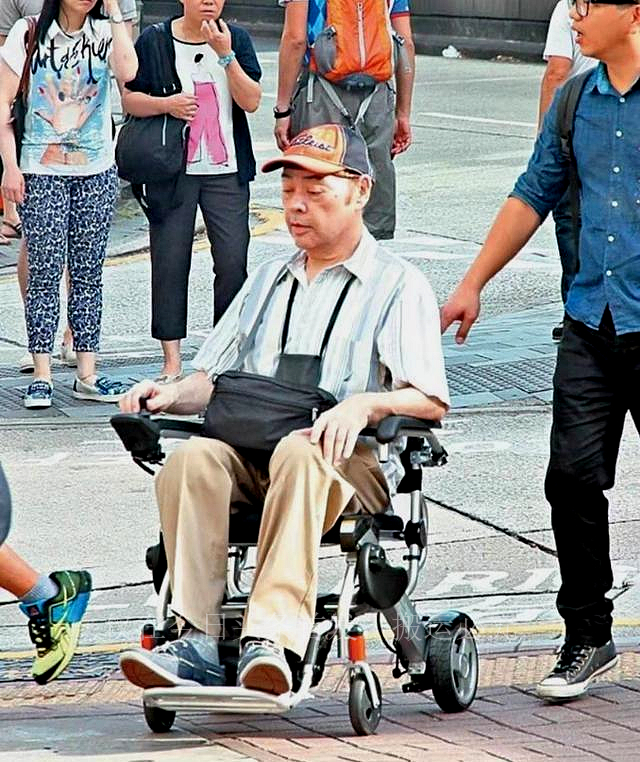 Muscle atrophy due to illness, 68-year-old Zhang Weiwen's recent ...