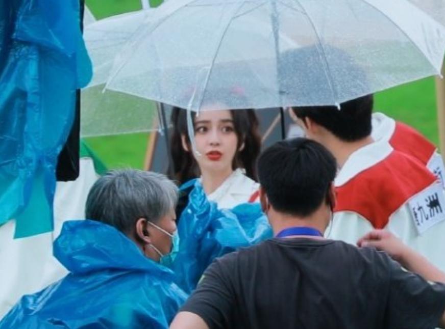 "Running Man 10" appeared in Huzhou to record the program, in addition ...