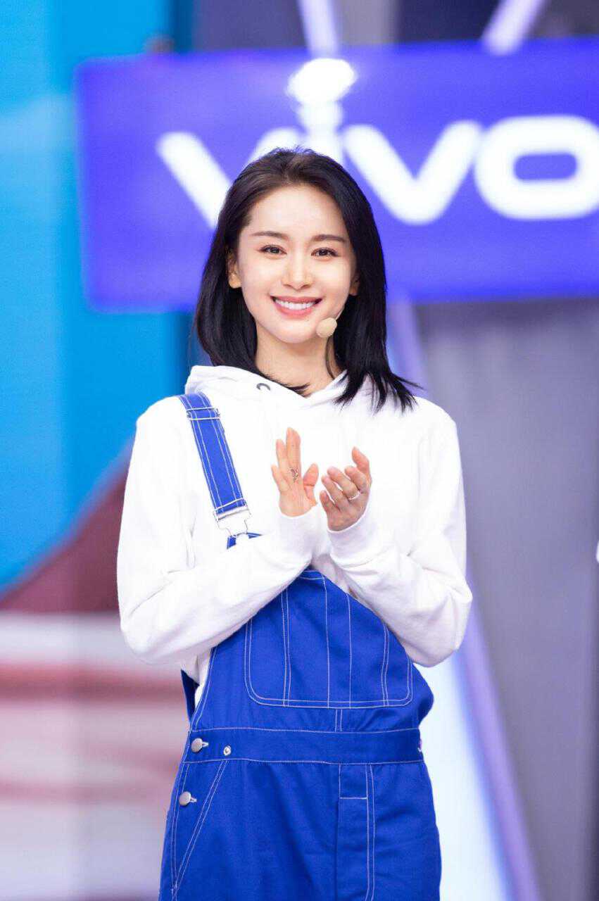 There is a kind of beauty called "Qiu Shuzhen" - iNEWS