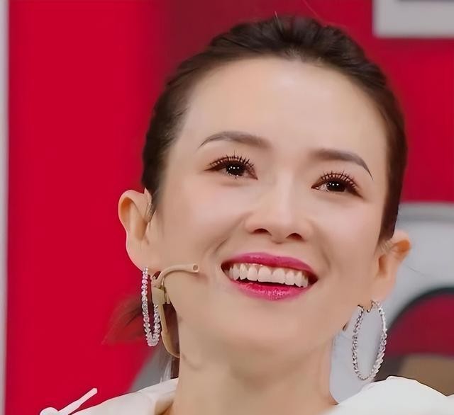 The host asked Tian Zhen: What do you think of Na Ying? Tian Zhen said ...