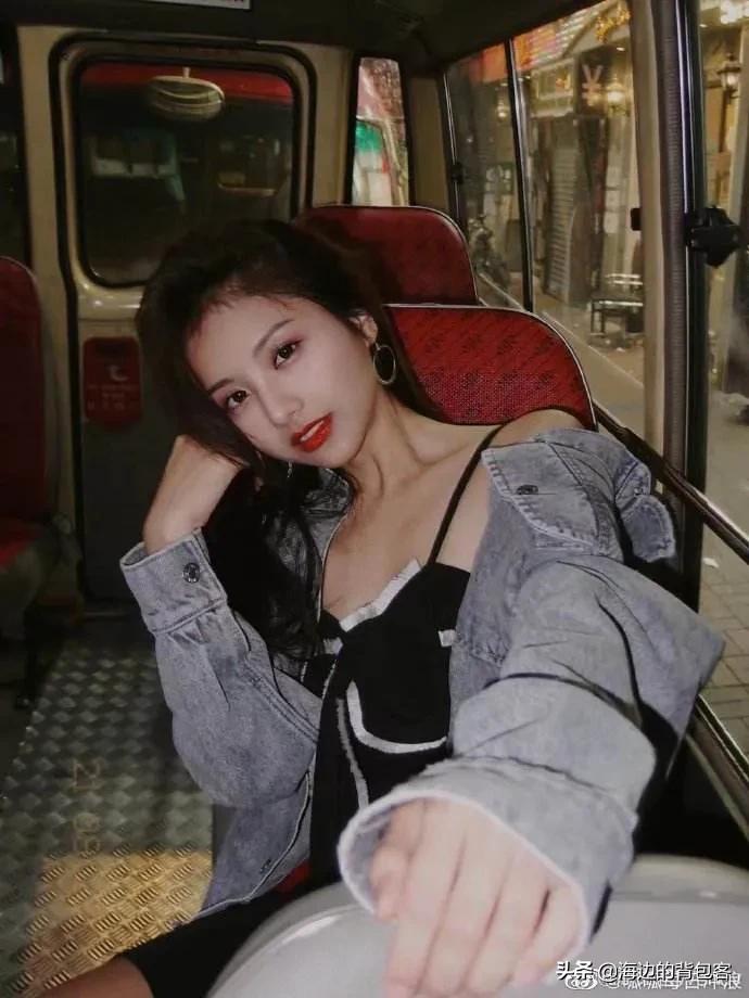 Gao Wenjun in 1998 is not only the third runner-up of Miss Asia, but ...