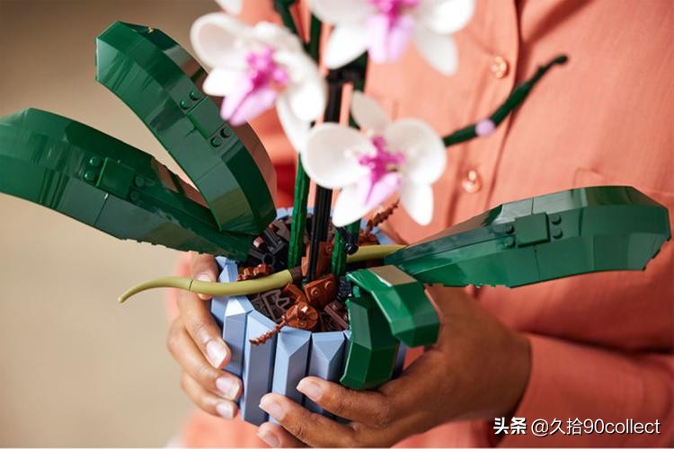 What?LEGO's Demogorgon head turns into an orchid - iNEWS