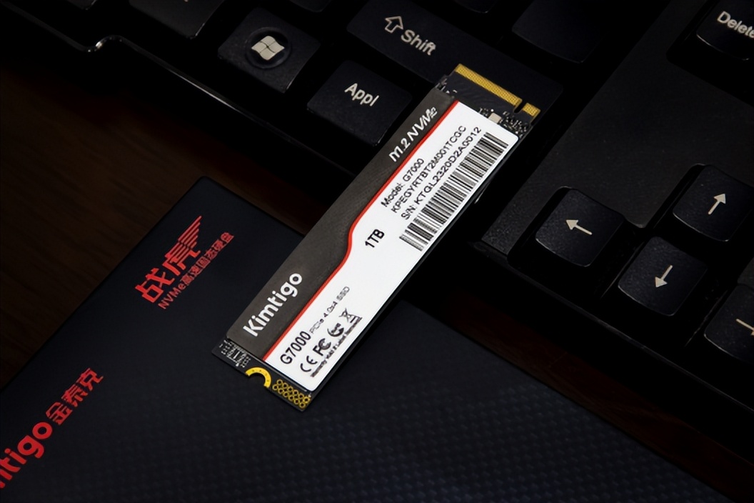 PCIe 4.0 popularization storm, leapfrog to enjoy flagship quality ...