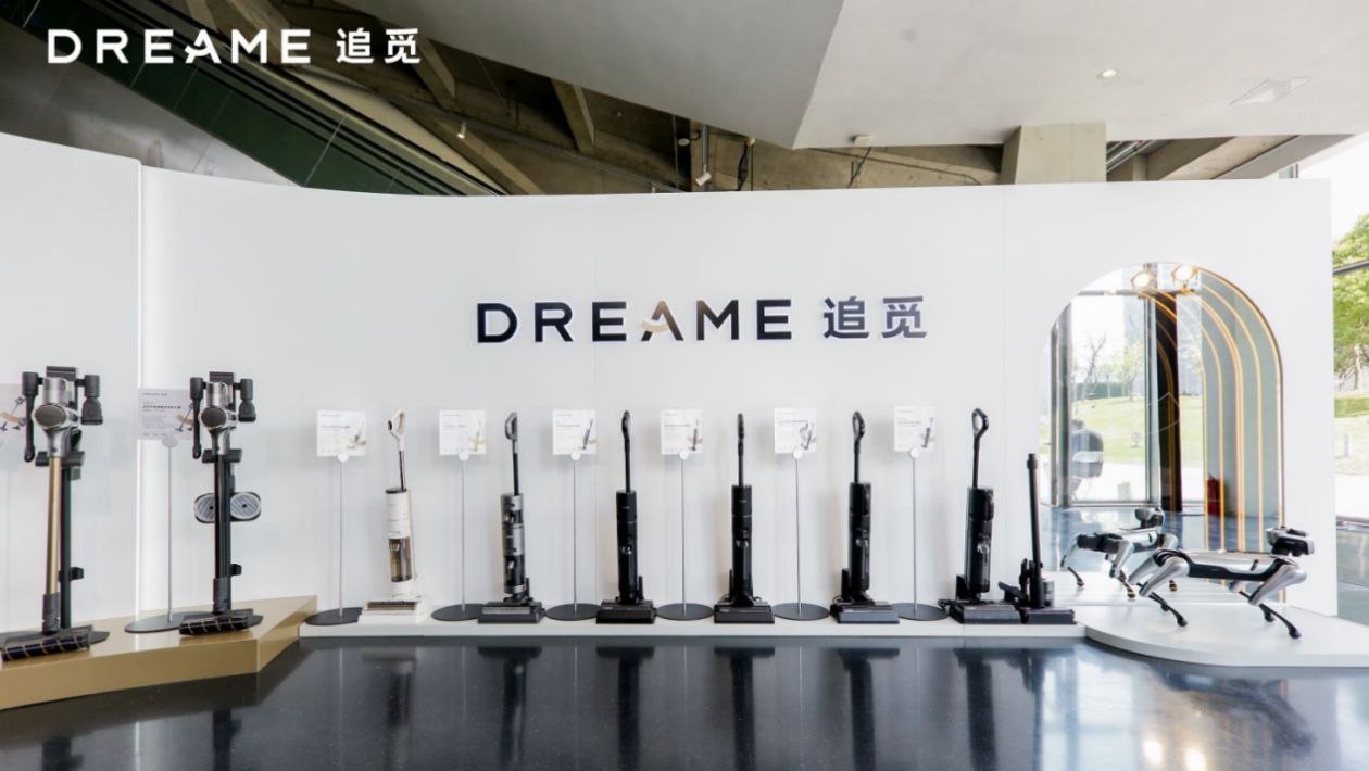 M13 Beta release of the wireless 2-in-1 floor scrubber, 30min hot air ...