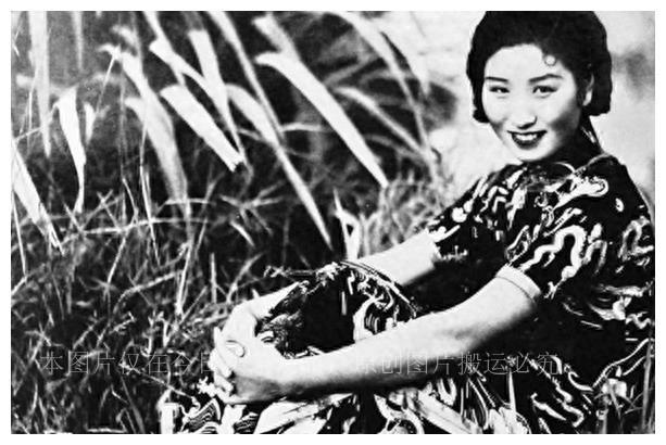 The Japanese female agent was escorted to the woods. The agent watched ...