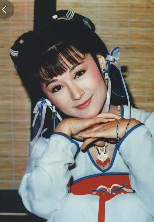 A Generation of Goddess Pan Yingzi - iNEWS