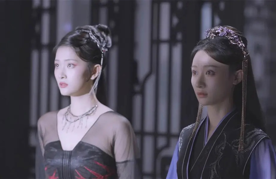 "Starfall Congealed into Sugar" Hu Ran appeared in the circle with good ...