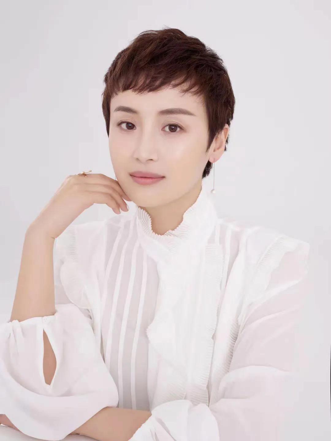 Fu Miao, actor and host - iNEWS
