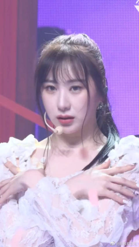 "The ugliest girl idol?" What happened to her - iNEWS