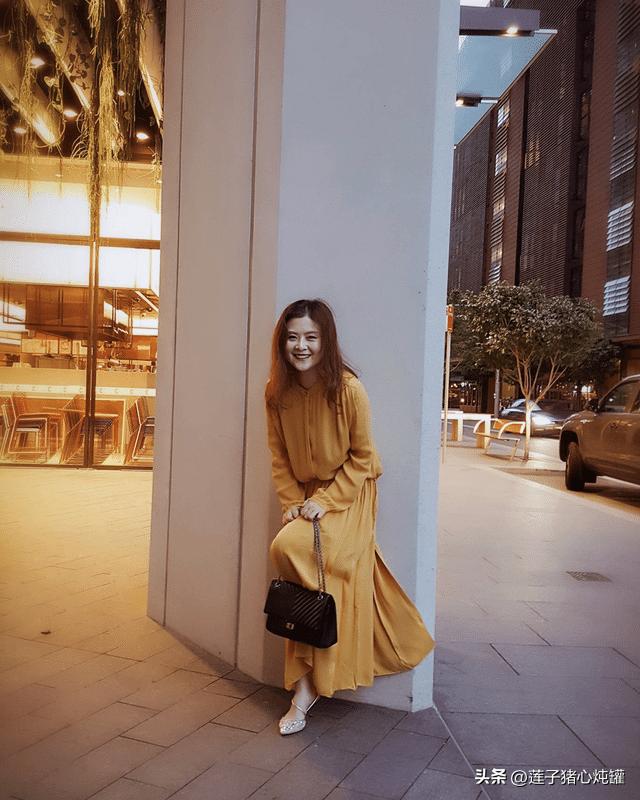 Shen Teng's wife Wang Qi is a blessed person, with a round body and a ...