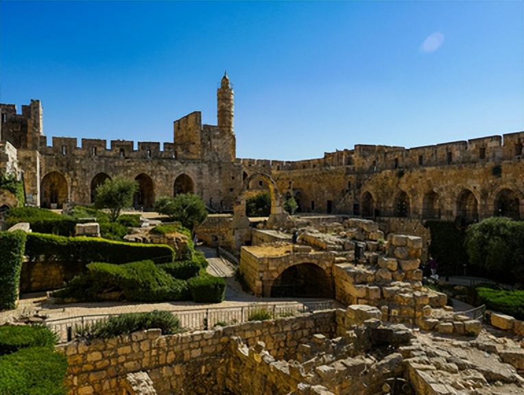 The history and characteristics of agricultural development in the ...